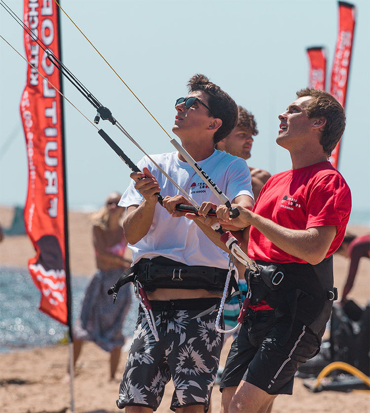 Learn to Kitesurf in Durban & Cape Town – Fruitloops Kitesurfing School